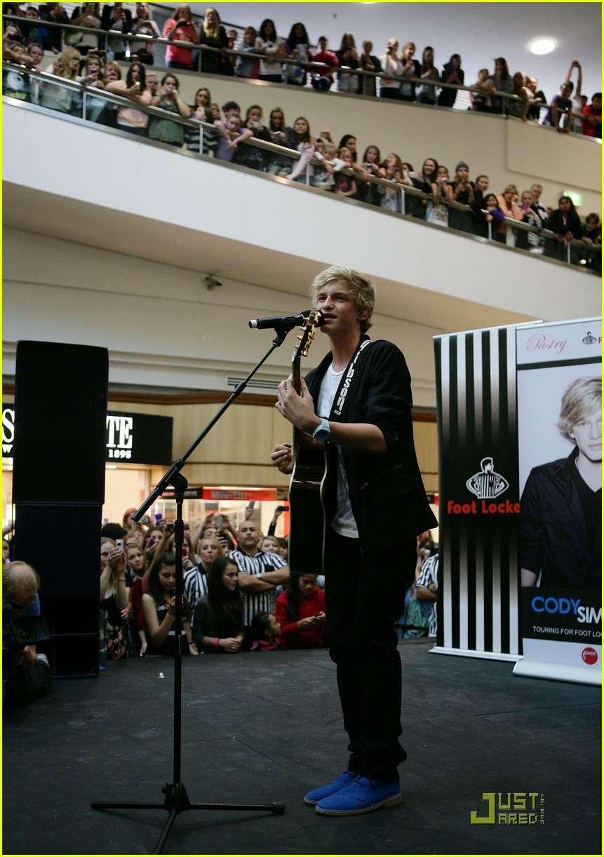 Cody Simpson: Sydney Signing Cancelled! | Photo 419424 - Photo Gallery ...