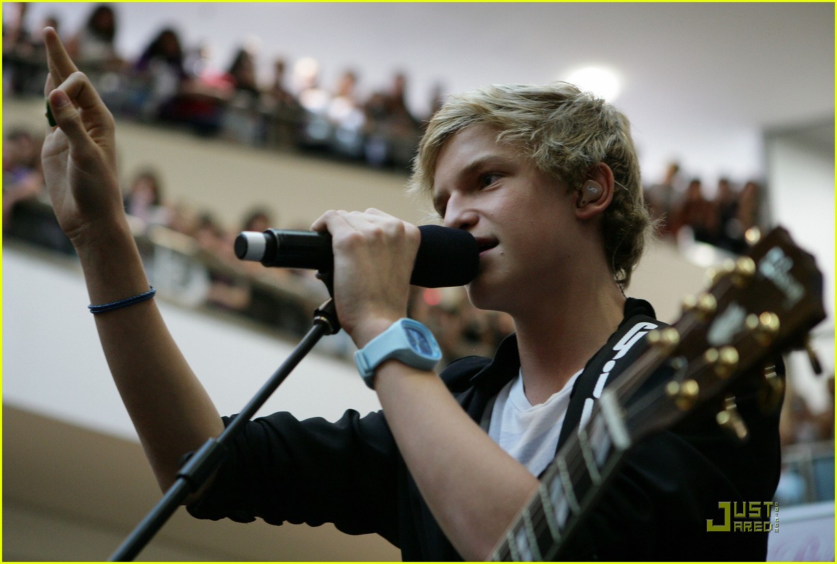 Cody Simpson: Sydney Signing Cancelled! | Photo 419428 - Photo Gallery ...