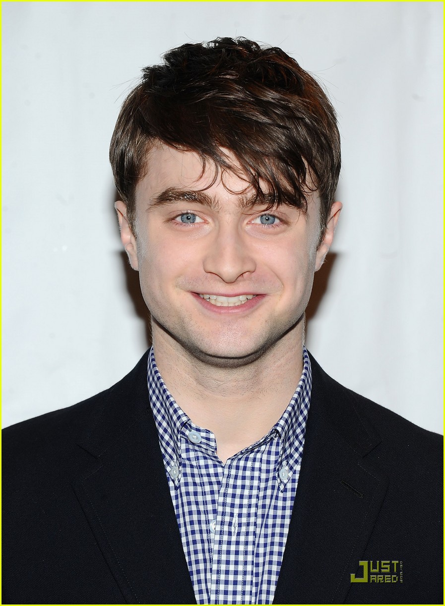 Daniel Radcliffe Tests His New York Knowledge | Photo 418940 - Photo ...