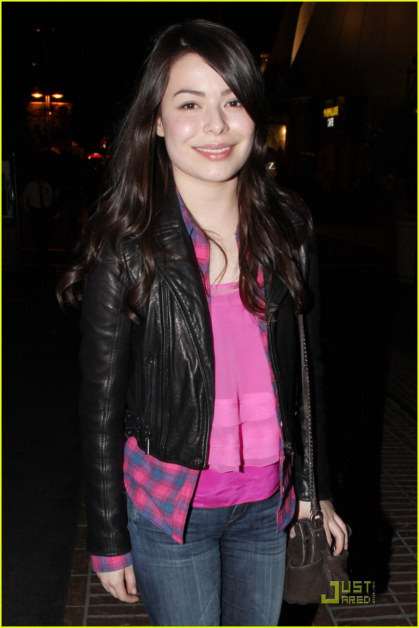 Miranda Cosgrove Teases Summer Tour | Photo 419510 - Photo Gallery ...
