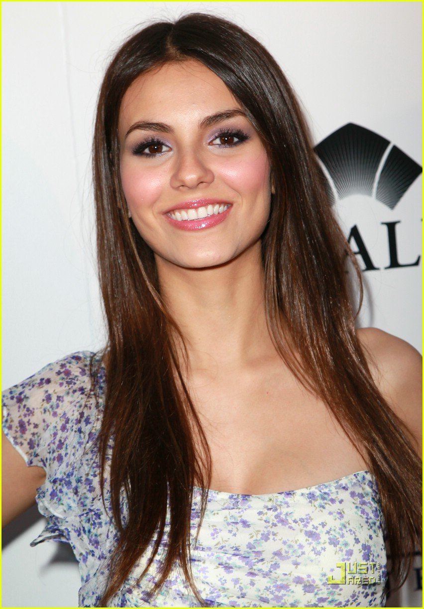 Victoria Justice: 'Southern Style' with Britney Spears | Photo 416838 ...