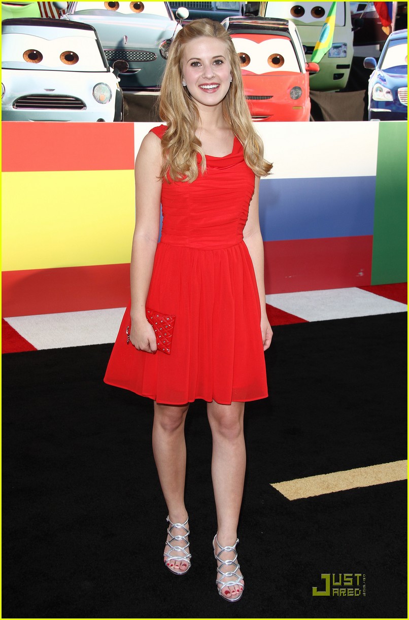 Bella Thorne & Caroline Sunshine: 'Cars 2' Cuties | Photo 422647 ...