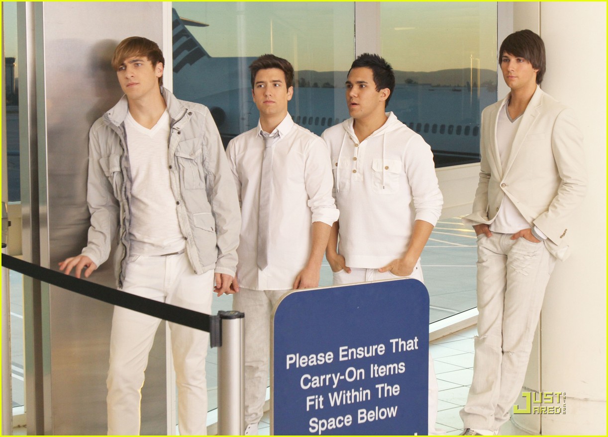 Big Time Rush Wants To Fly...Really. | Photo 423795 - Photo Gallery ...