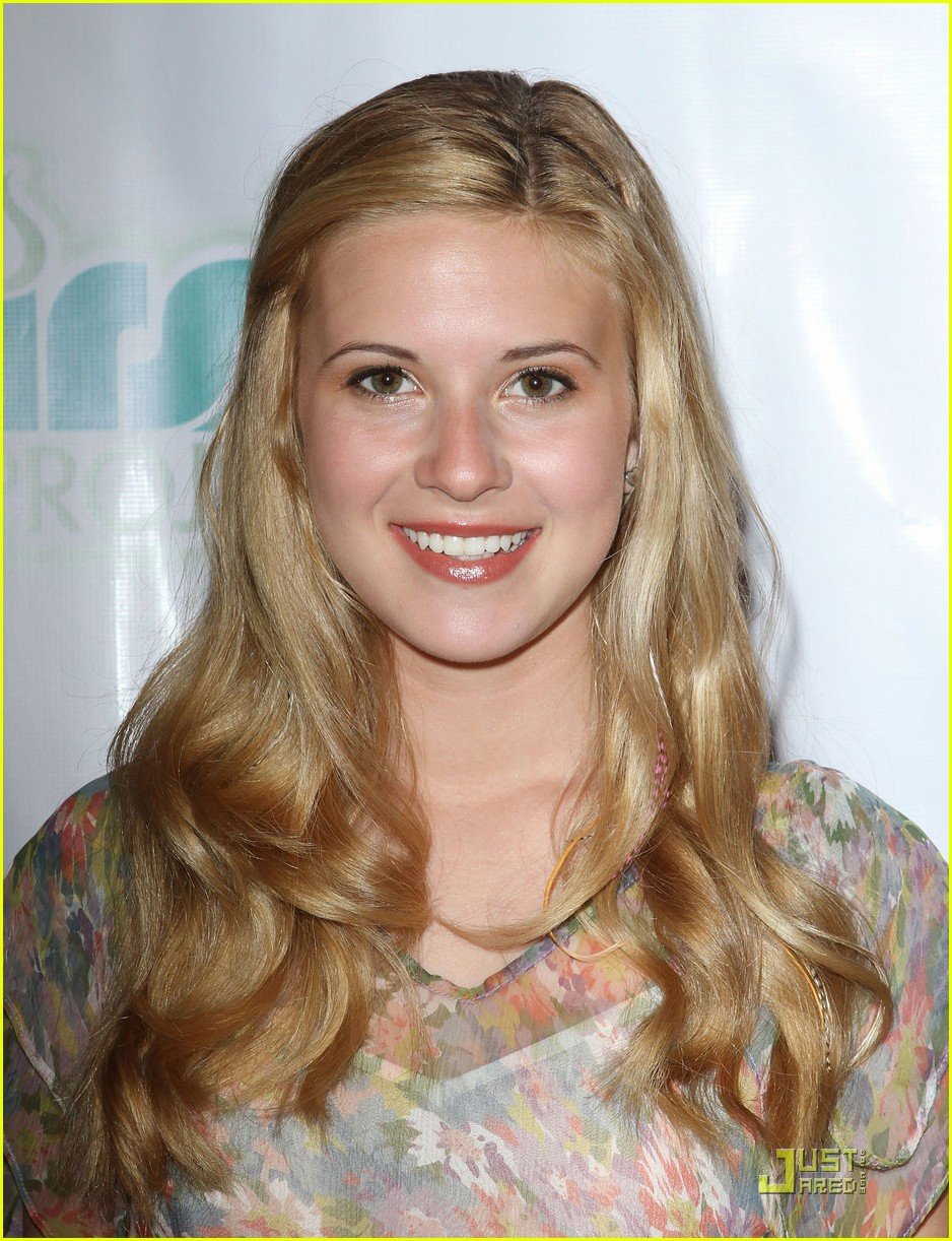 Caroline Sunshine - Thirst Gala 2011 | Photo 424143 - Photo Gallery ...