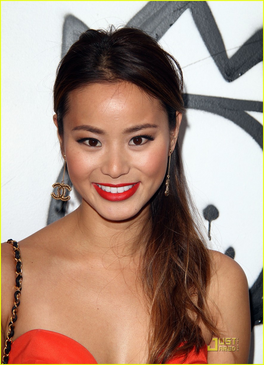 Jamie Chung: Lexington Social House Lovely | Photo 421217 - Photo ...