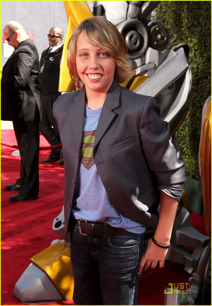 Gabriel Basso, Zach Mills & Ryan Lee: 'Super 8' Premiere! | Photo ...