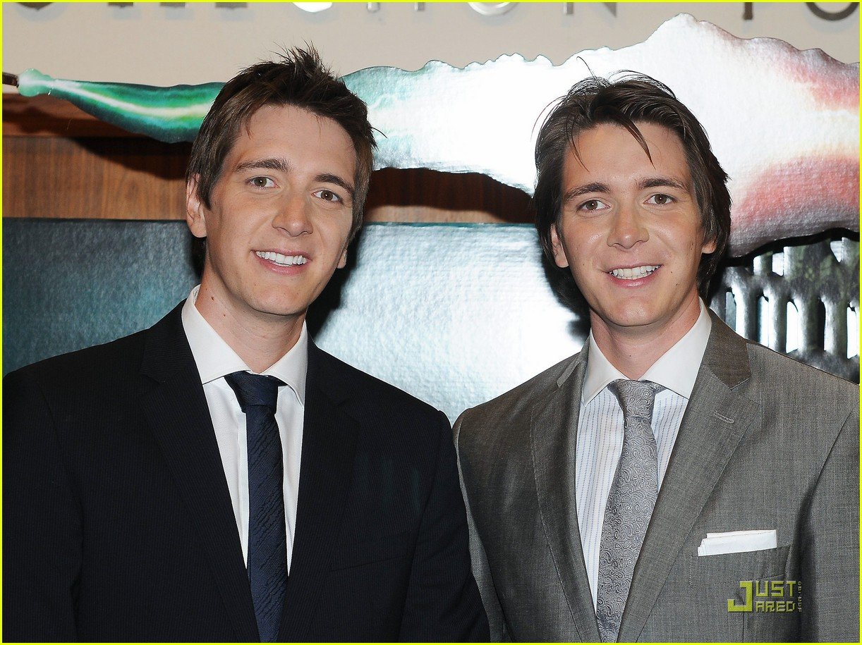 Evanna Lynch & Phelps Twins: 'Harry Potter' Hits Dublin! | Photo 425739 ...