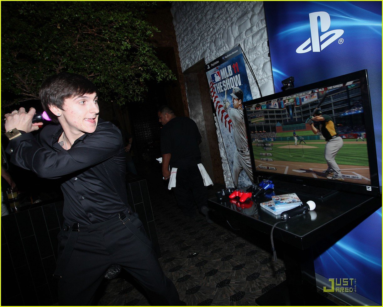 Inside Mitchel Musso's 20th Birthday Party! | Photo 427007 - Photo ...