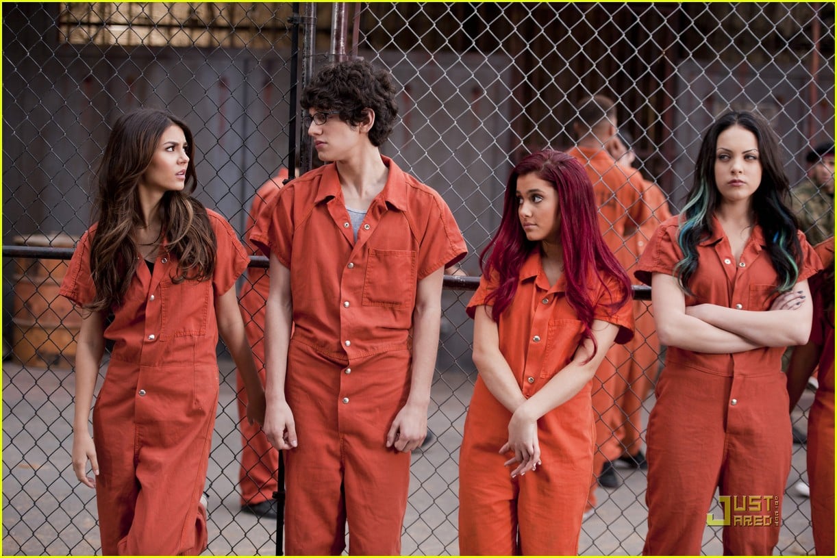 Full Sized Photo of victorious lockedup 03 | Victoria Justice Is All ...