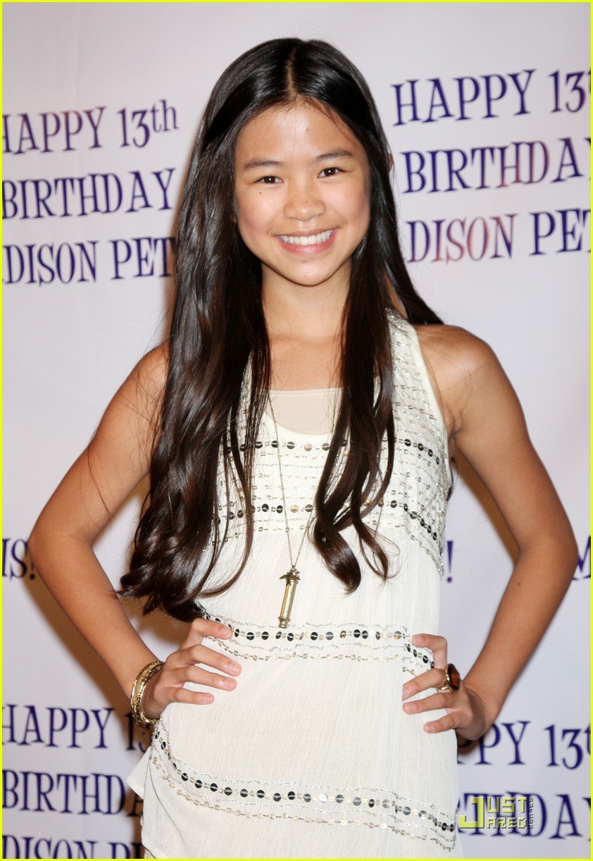 Ashley Argota & Taylor Gray: Party with Madison Pettis! | Photo 429104 ...