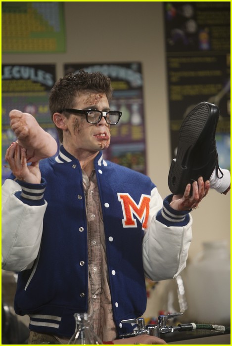 So Random! Harry Potter is a Fry Cook! | Photo 428795 - Photo Gallery ...