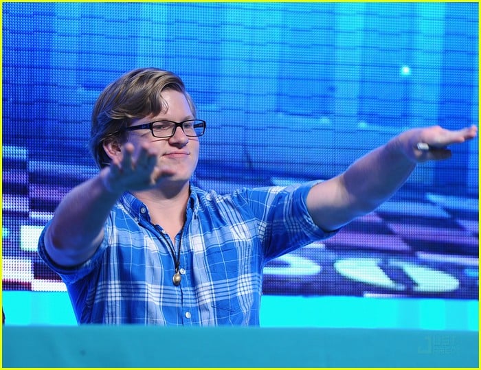 D23 Gets 'So Random' | Photo 434147 - Photo Gallery | Just Jared Jr.