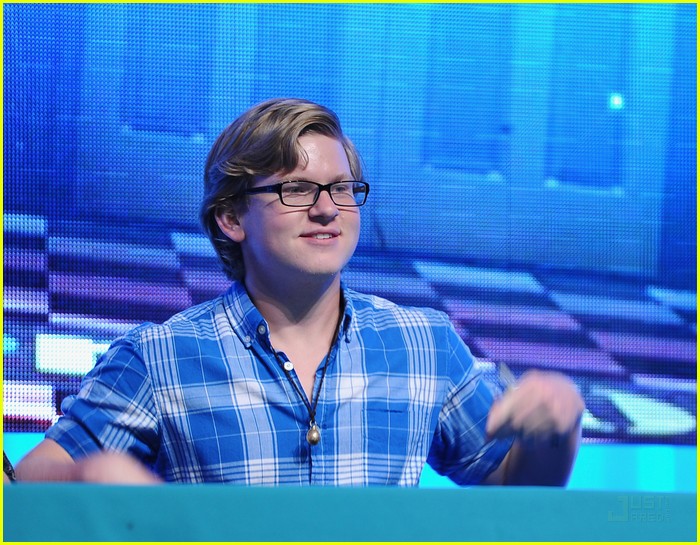 D23 Gets 'So Random' | Photo 434149 - Photo Gallery | Just Jared Jr.