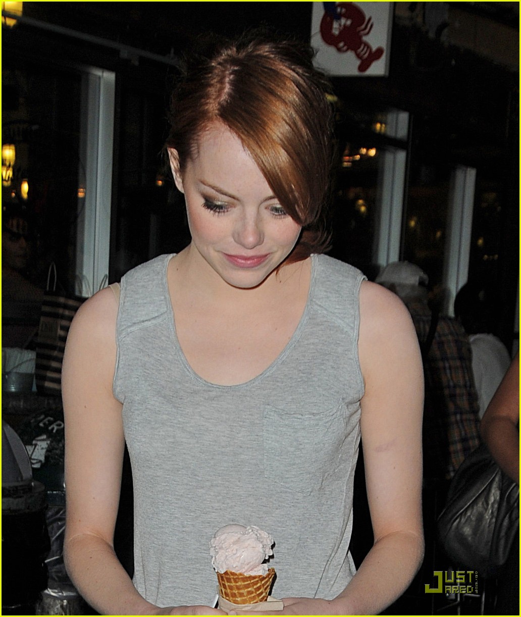 Emma Stone: The New Face of Revlon! | Photo 431156 - Photo Gallery ...