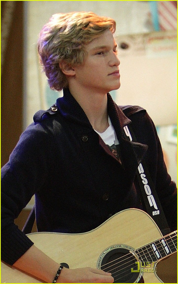 Cody Simpson: My Accent Is My Biggest Advantage with Girls | Photo ...