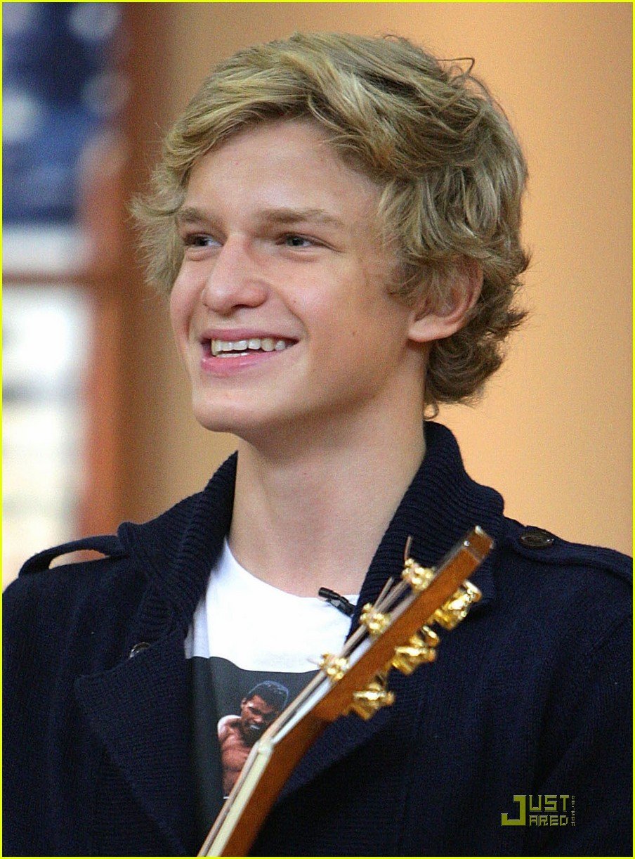 Cody Simpson: My Accent Is My Biggest Advantage with Girls | Photo ...