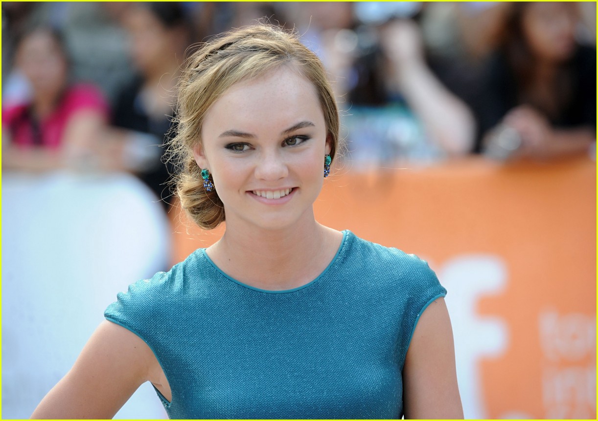 Madeline Carroll: 'Machine Gun Preacher' Premiere at TIFF 2011 | Photo ...