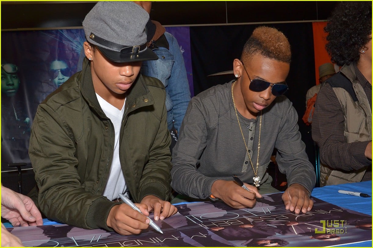 Mindless Behavior: Hello Fans in Philly! | Photo 437916 - Photo Gallery ...