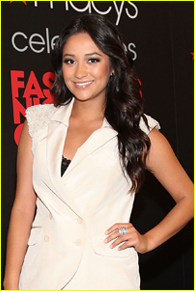 Shay Mitchell: Fashion's Night Out Meet & Greet At Macy's! | Photo ...