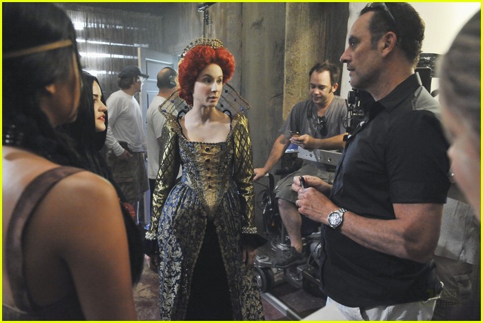 Pretty Little 'Halloween' Liars -- PICS & Promo! | Photo 439108 - Photo ...