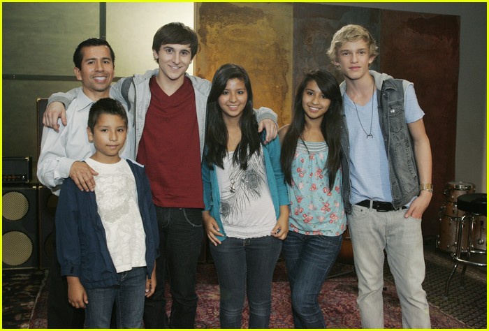 Zendaya & Cody Simpson: More 'PrankStars' Pics! | Photo 437753 - Photo ...