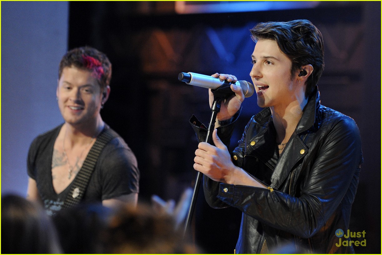 It's New Music Live with Hot Chelle Rae! | Photo 442945 - Photo Gallery ...