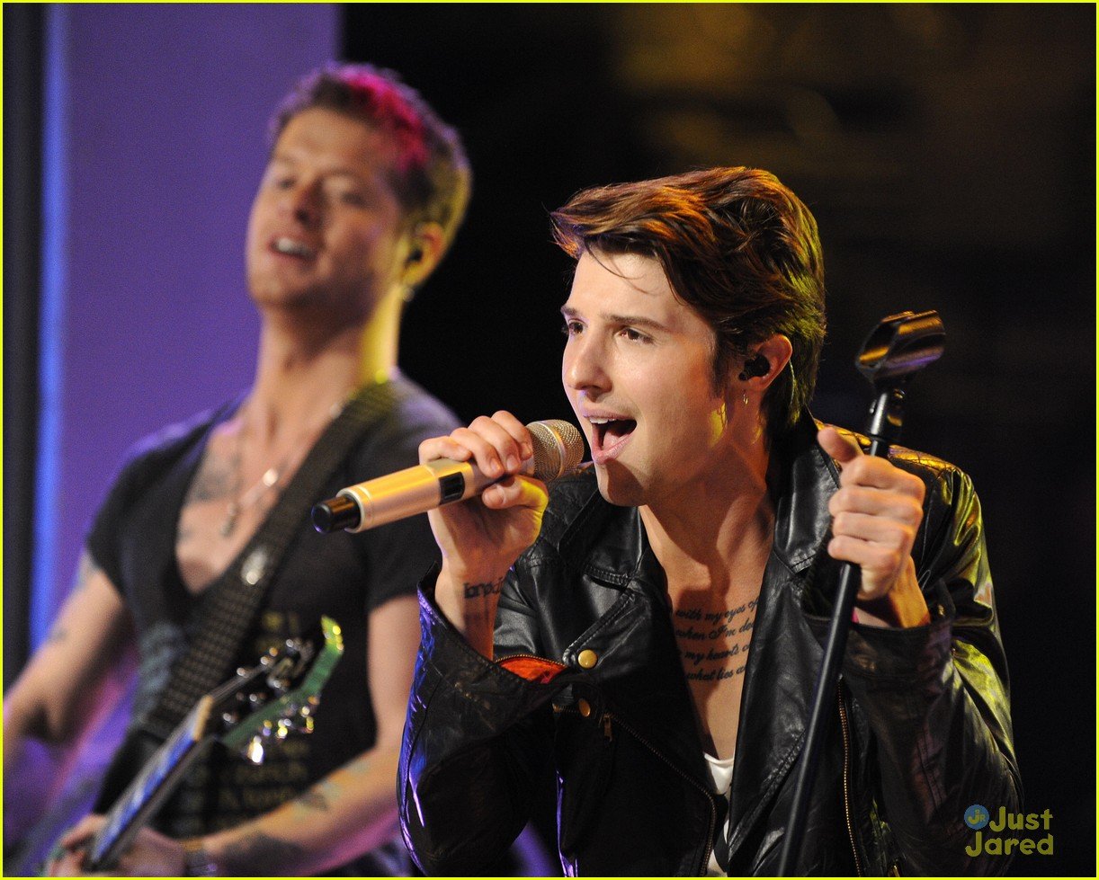 It's New Music Live with Hot Chelle Rae! | Photo 442956 - Photo Gallery ...