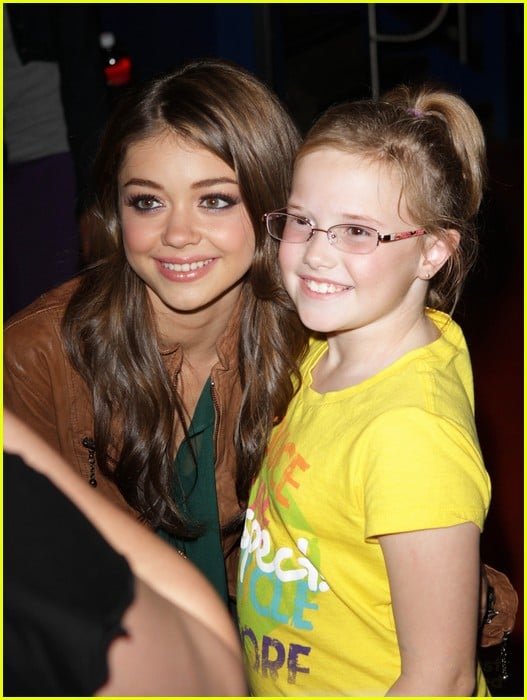 Sarah Hyland & Matt Prokop: Planet Hollywood Pair | Photo 443188 ...