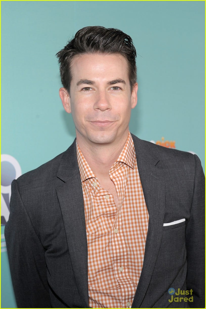 Noah Munck Knows 'How To Rock' The Halo Awards | Photo 444481 - Photo ...