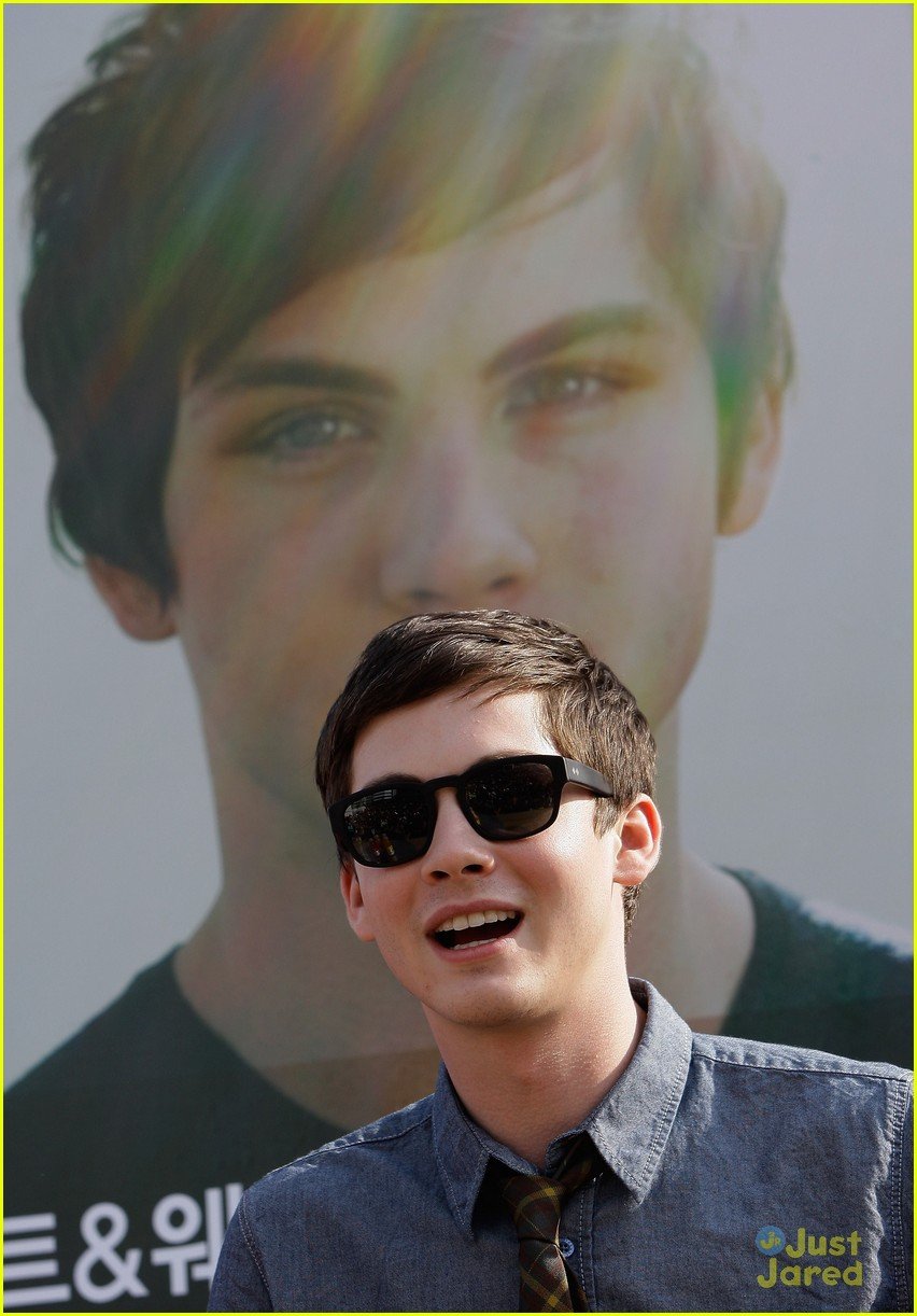 Logan Lerman: BIFF Film Buff | Photo 441528 - Photo Gallery | Just ...