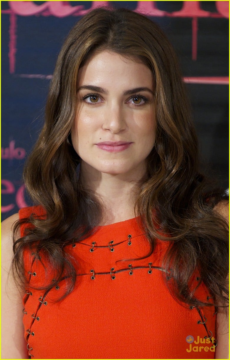 Nikki Reed & Jackson Rathbone: Madrid Mates | Photo 444759 - Photo ...