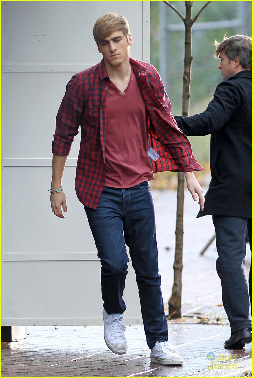 Full Sized Photo of kendall schmidt bond btr movie 11 | Kendall Schmidt ...