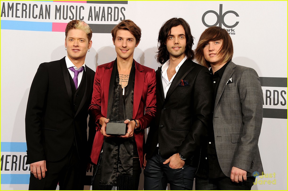 Hot Chelle Rae: Best New Artist Winners at AMAs 2011! | Photo 449355 ...