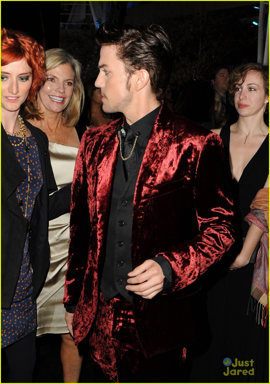 Jackson Rathbone & Kellan Lutz: 'Breaking Dawn' Boys | Photo 447674 ...