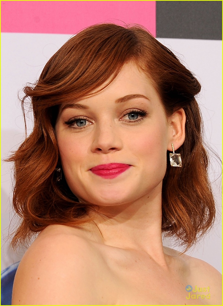 Jane Levy: American Music Awards 2011 | Photo 449020 - Photo Gallery ...
