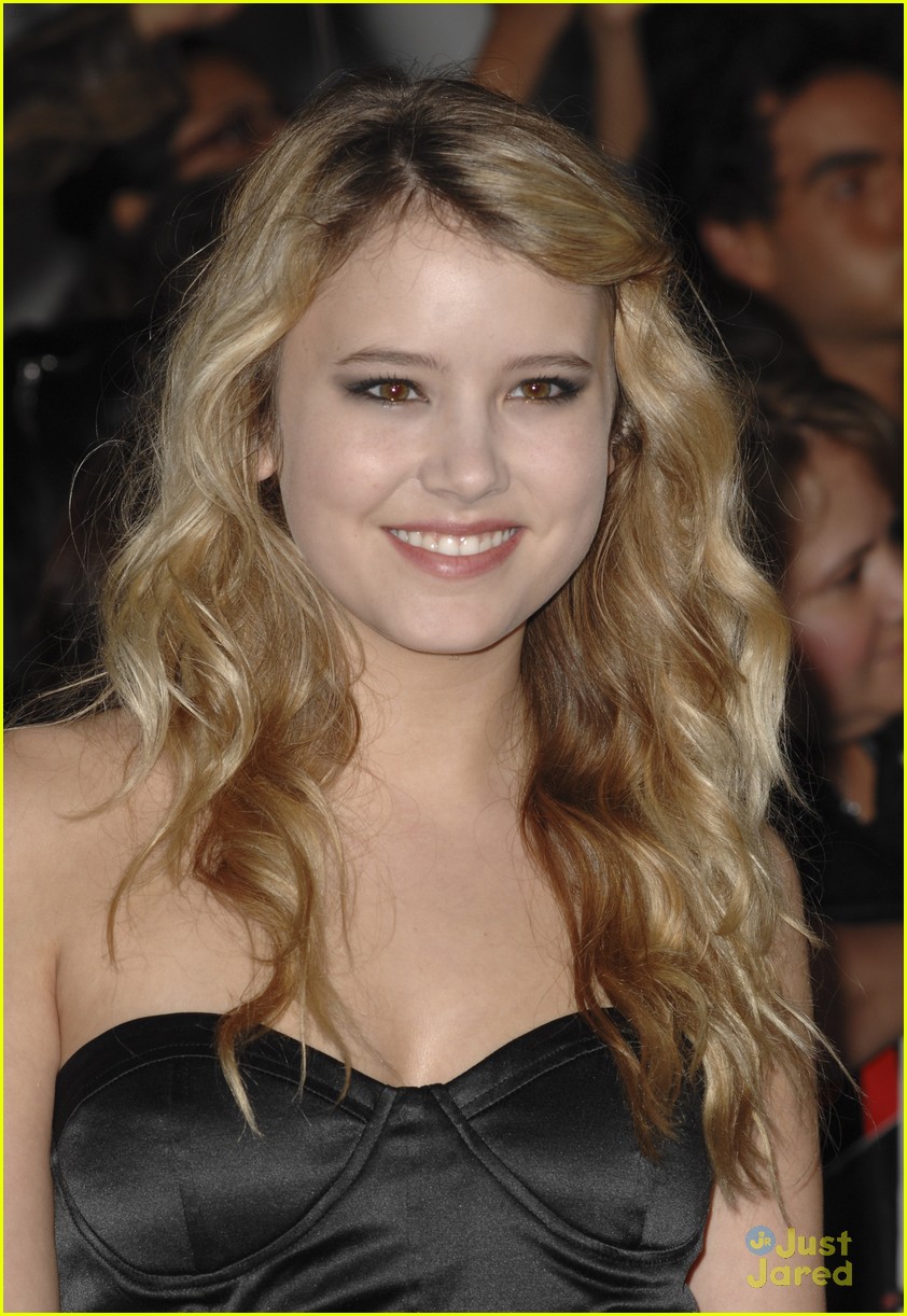 Taylor Spreitler: 'Breaking Dawn' with Melissa Joan Hart | Photo 447897 ...