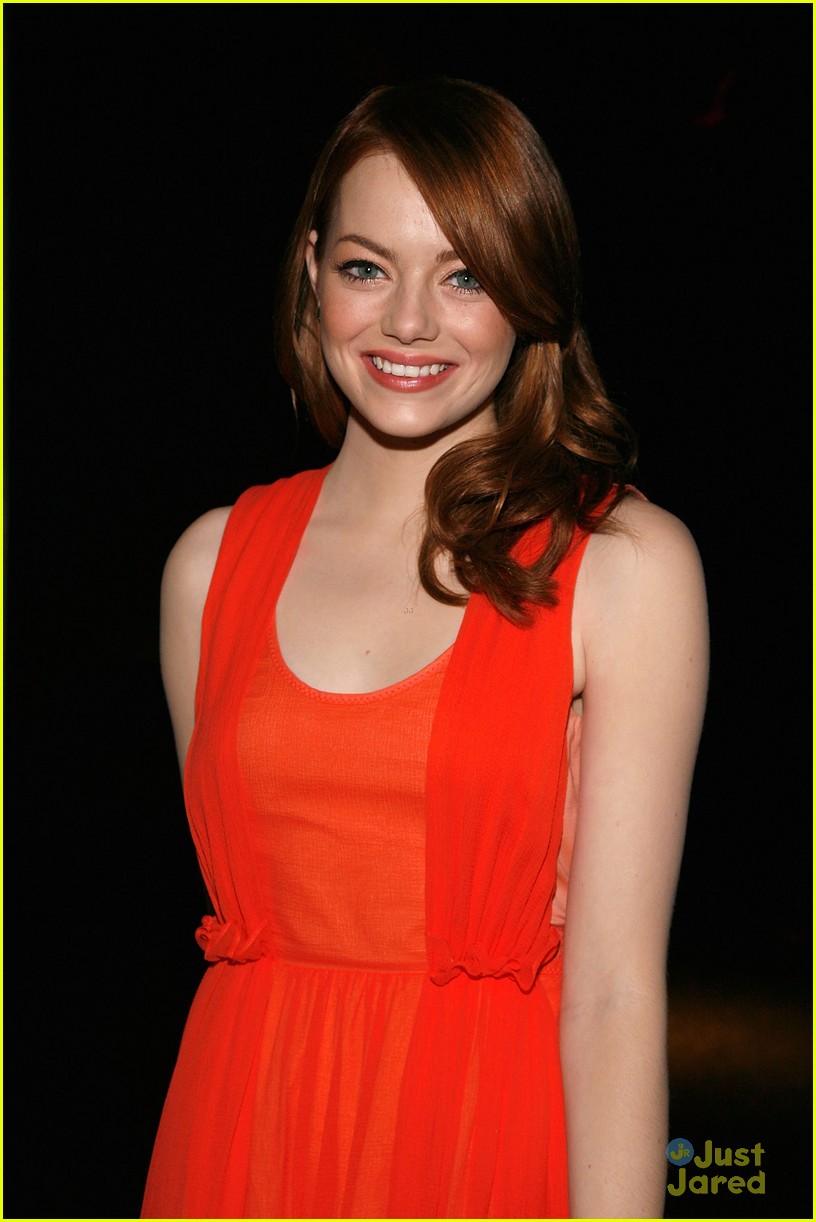 Emma Stone: Natural History Museum Marvelous | Photo 447093 - Photo ...