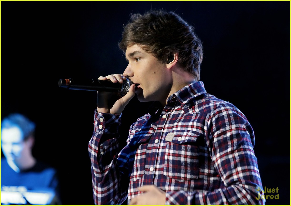 One Direction: Manchester Men | Photo 453036 - Photo Gallery | Just ...