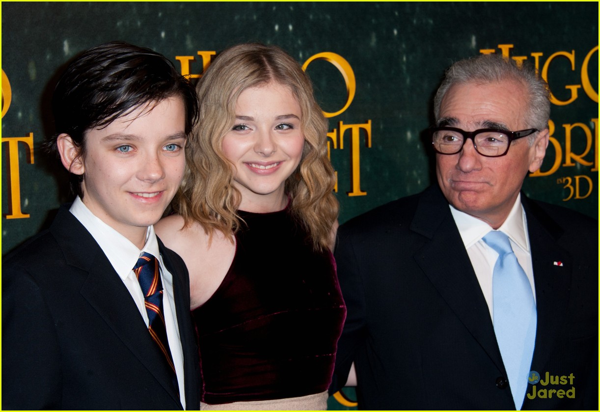 Chloe Moretz: 'Hugo' in Paris! | Photo 451266 - Photo Gallery | Just ...