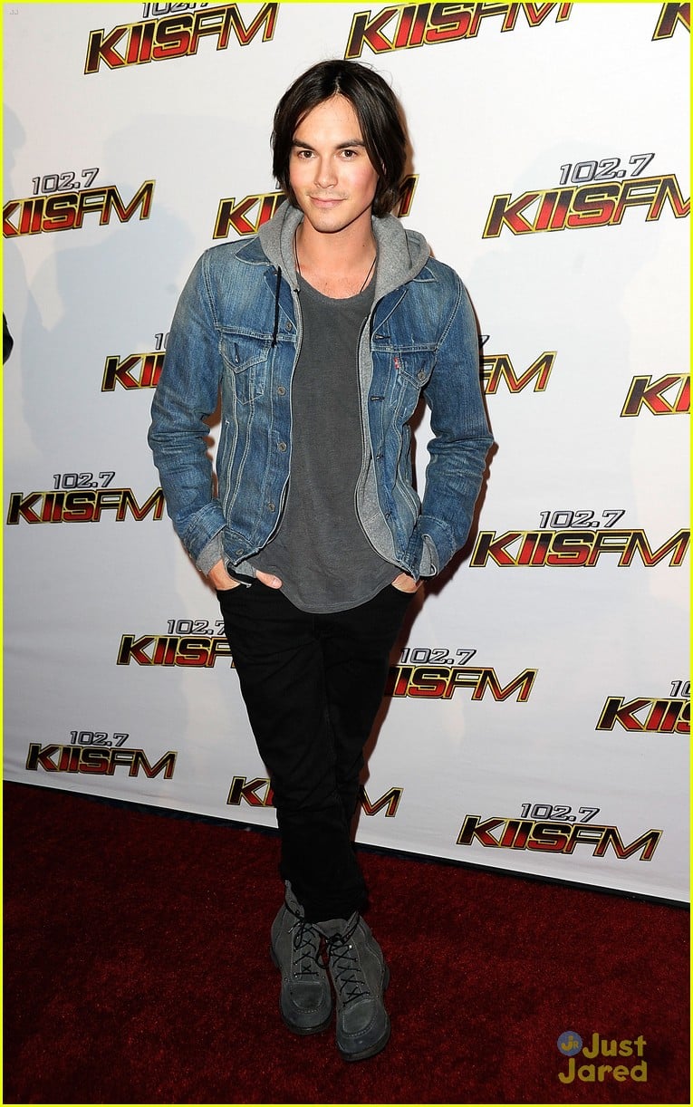 Drew Van Acker: Jason's Related to a Liar?! | Photo 450841 - Photo ...