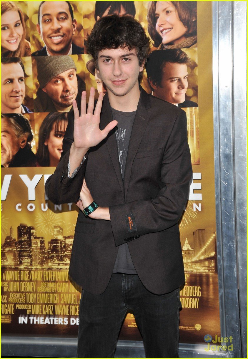 Jake T. Austin & Nat Wolff: 'New Year's Eve' Premiere! | Photo 451451 ...