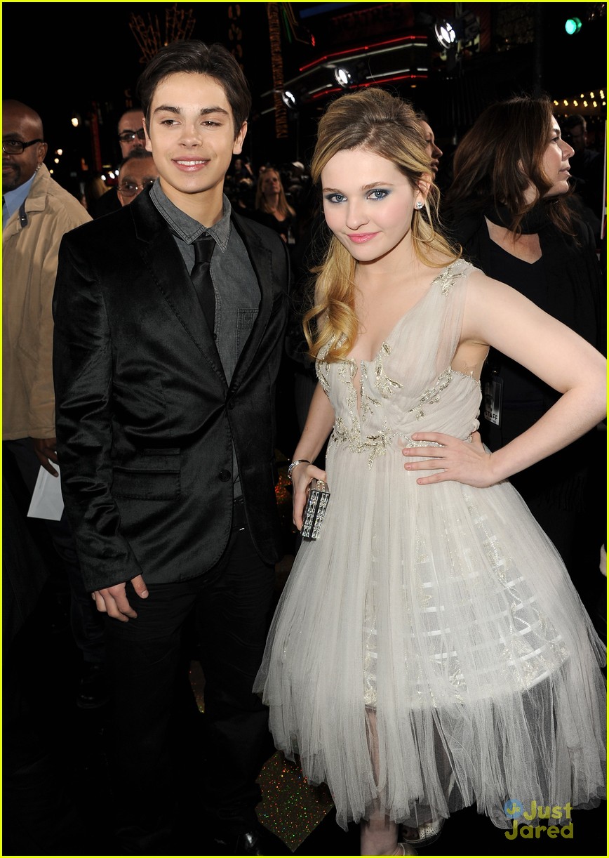 Jake T. Austin: Abigail Breslin is a 'Really Cool Person' | Photo ...