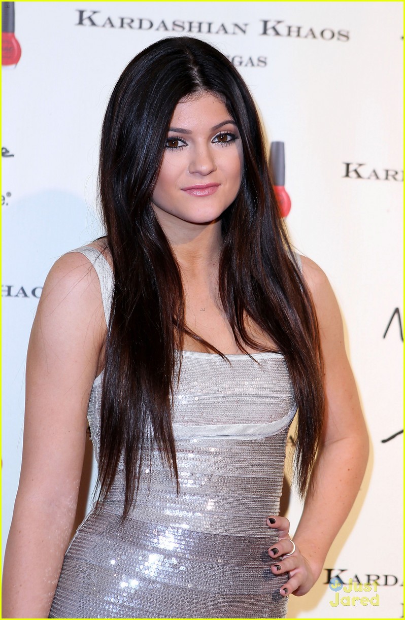 Kylie Jenner: Kardashian Khaos with Kendall! | Photo 452498 - Photo ...