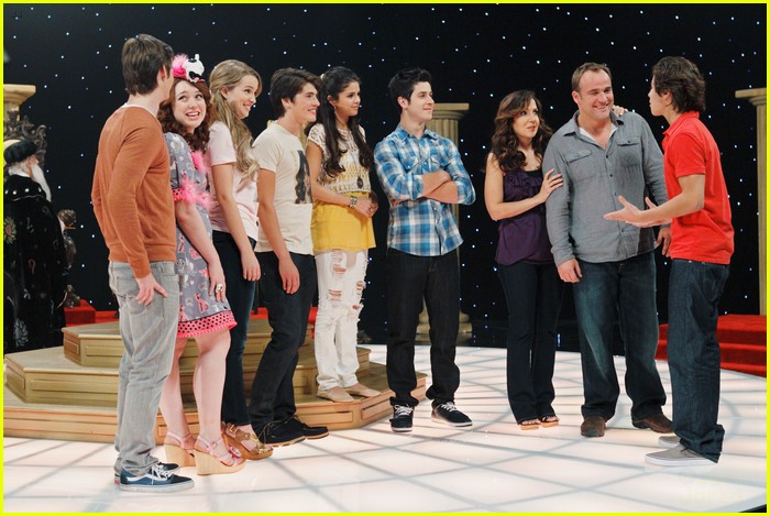 'Wizards of Waverly Place' Finale: Clip #2! | Photo 452821 - Photo ...
