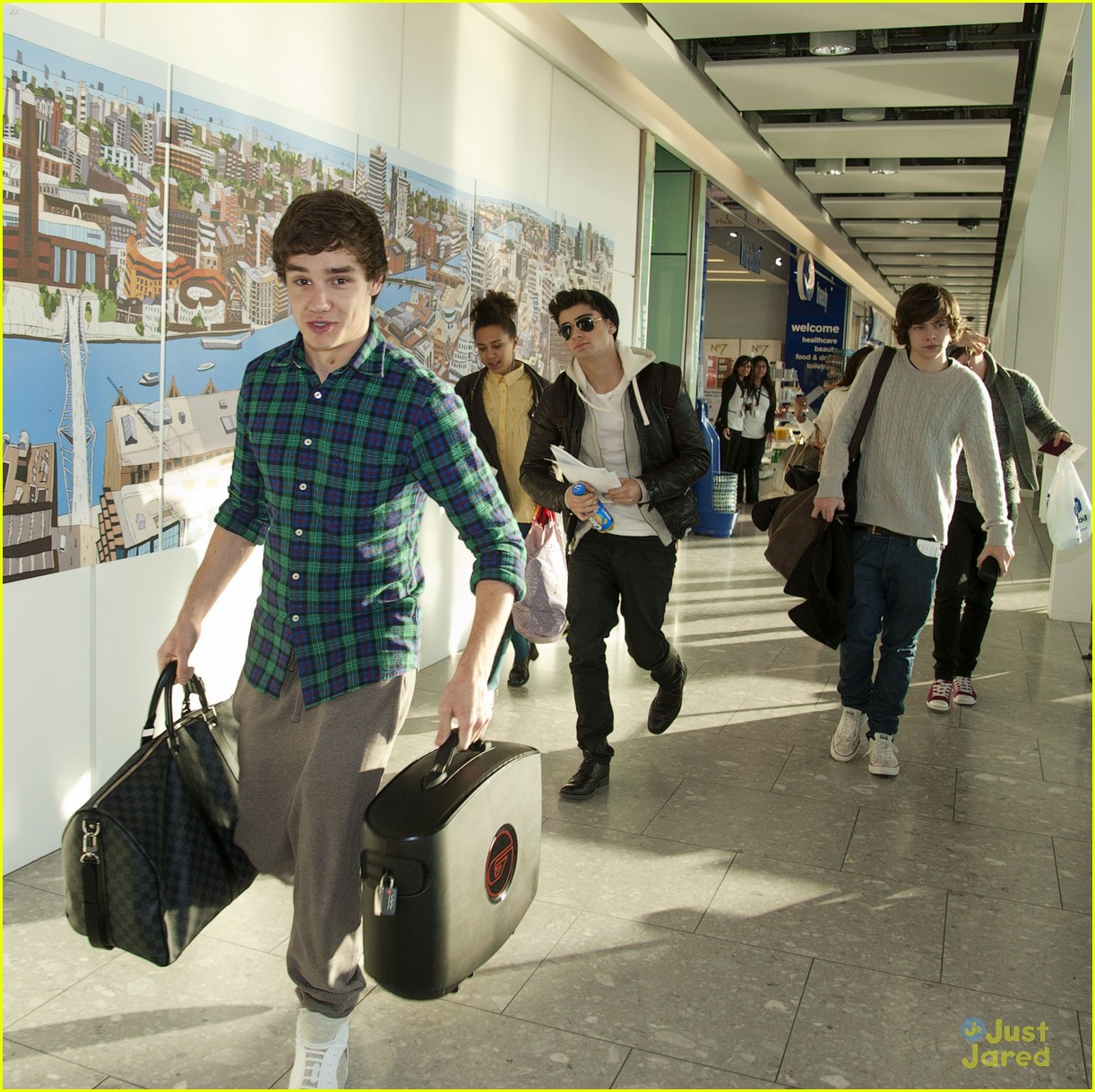 One Direction: iCarly Guest Stars! | Photo 457502 - Photo Gallery ...