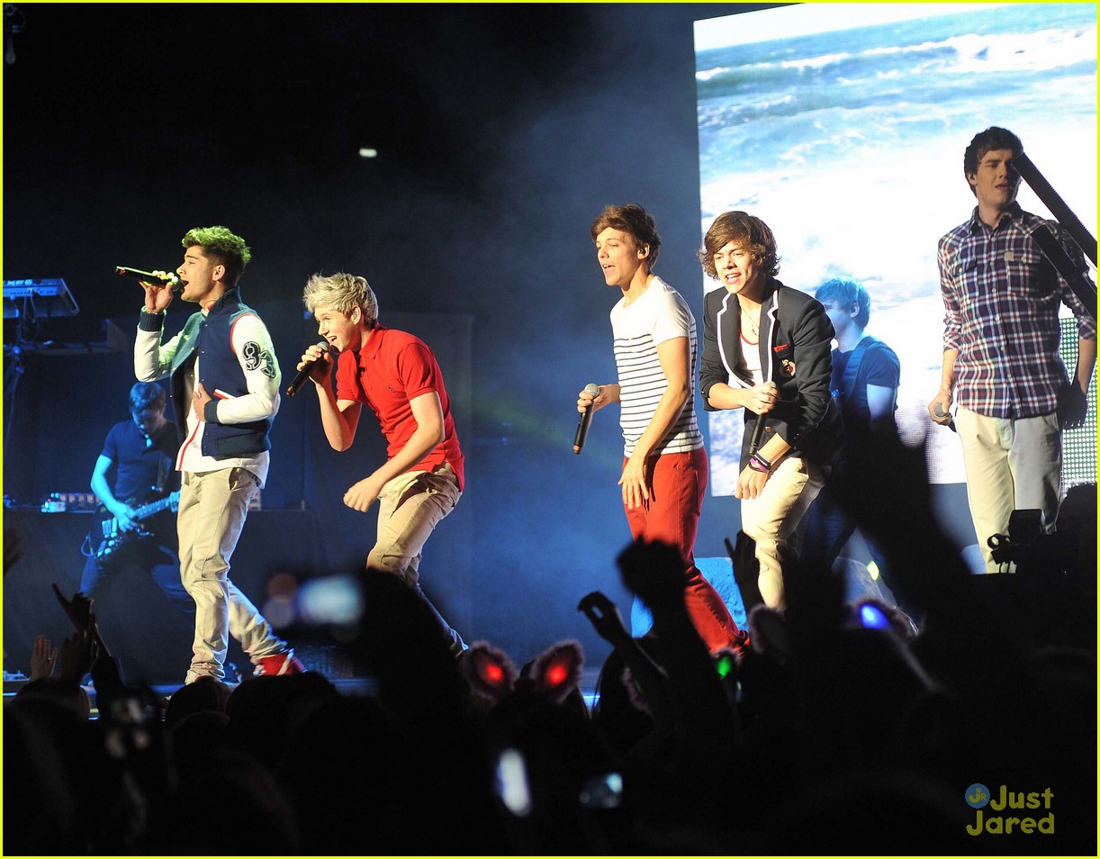 Full Sized Photo of one direction icarly guests 08 | One Direction ...