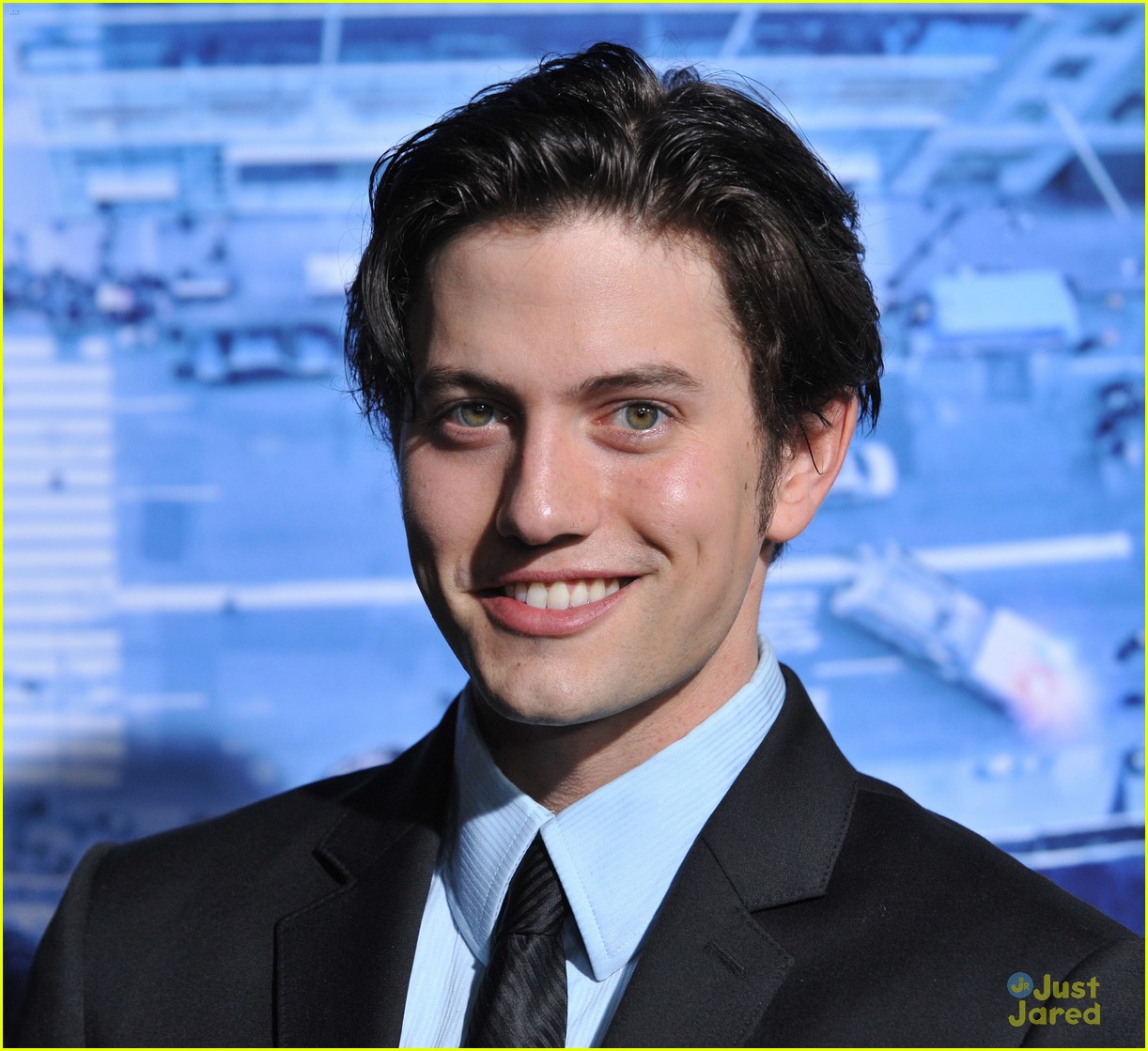 Jackson Rathbone is a 'Man on a Ledge' | Photo 457069 - Photo Gallery ...