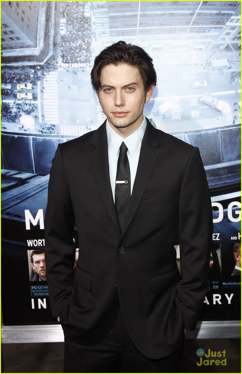 Jackson Rathbone is a 'Man on a Ledge' | Photo 457071 - Photo Gallery ...