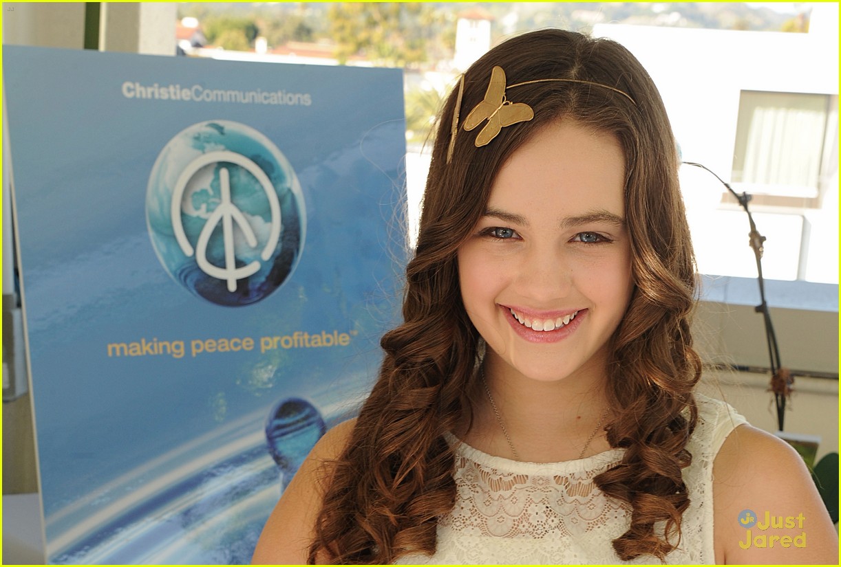 Mary Mouser Ncis