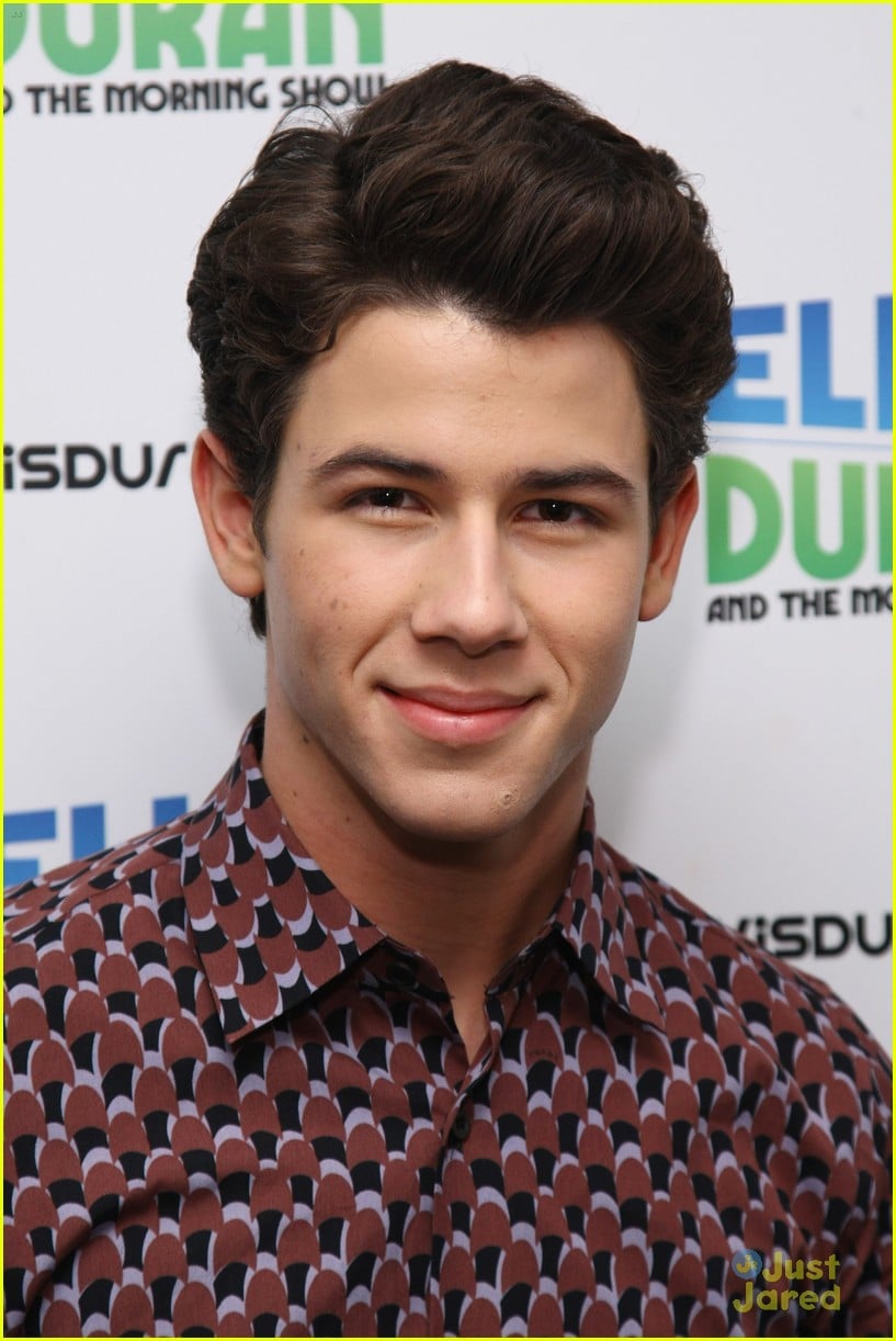 Nick Jonas Drops by The Elvis Duran Morning Show | Photo 457846 - Photo ...